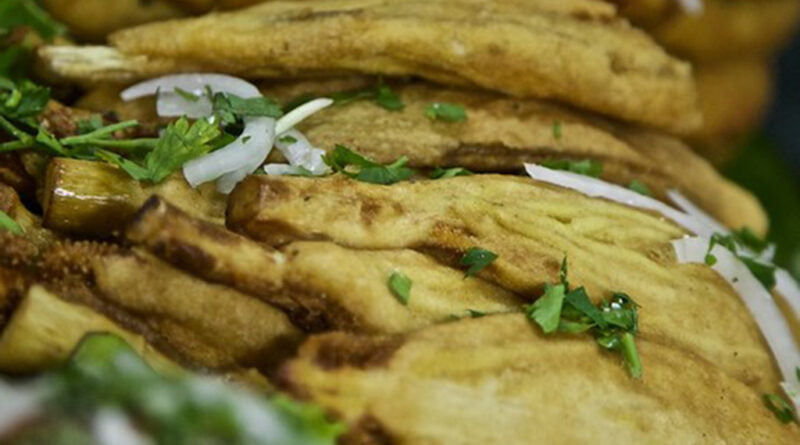 Pacaya envuelta en huevo - Recetas GT
